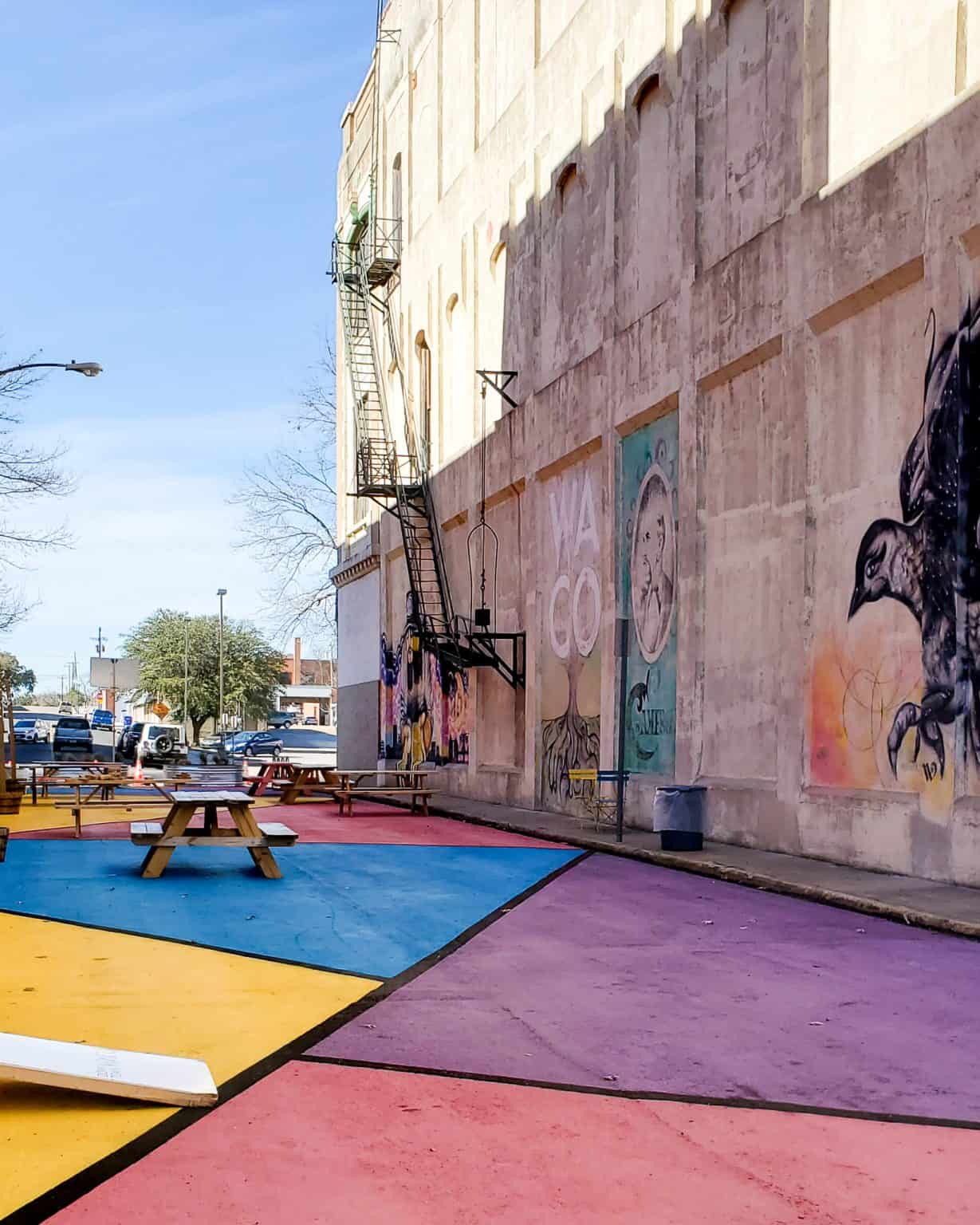 An Urban Walk in Downtown Waco, Texas - Darla Travels