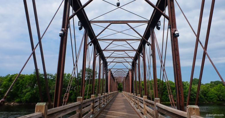 Exploring Eau Claire, Wisconsin on Foot